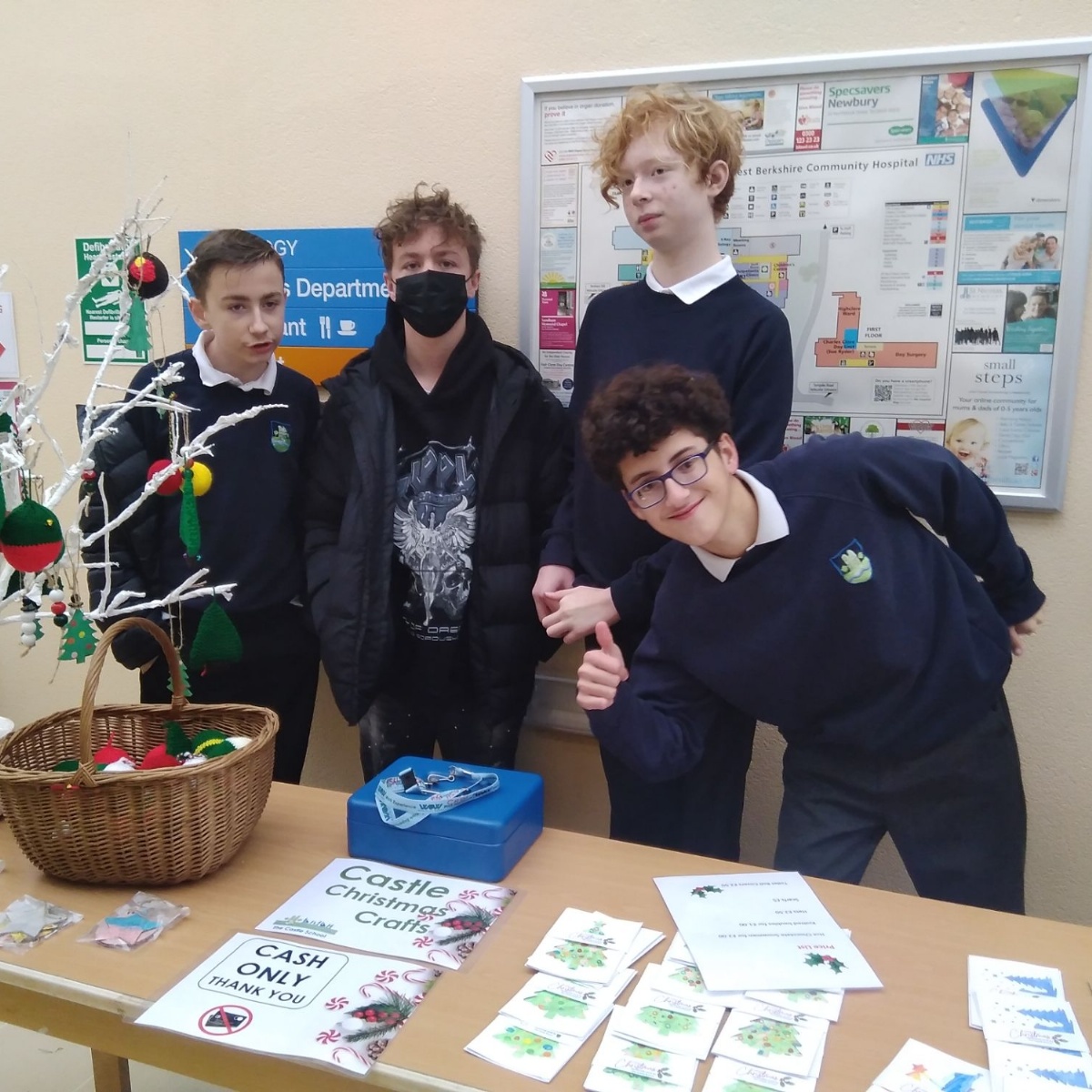 The Castle School - Christmas Craft Stall